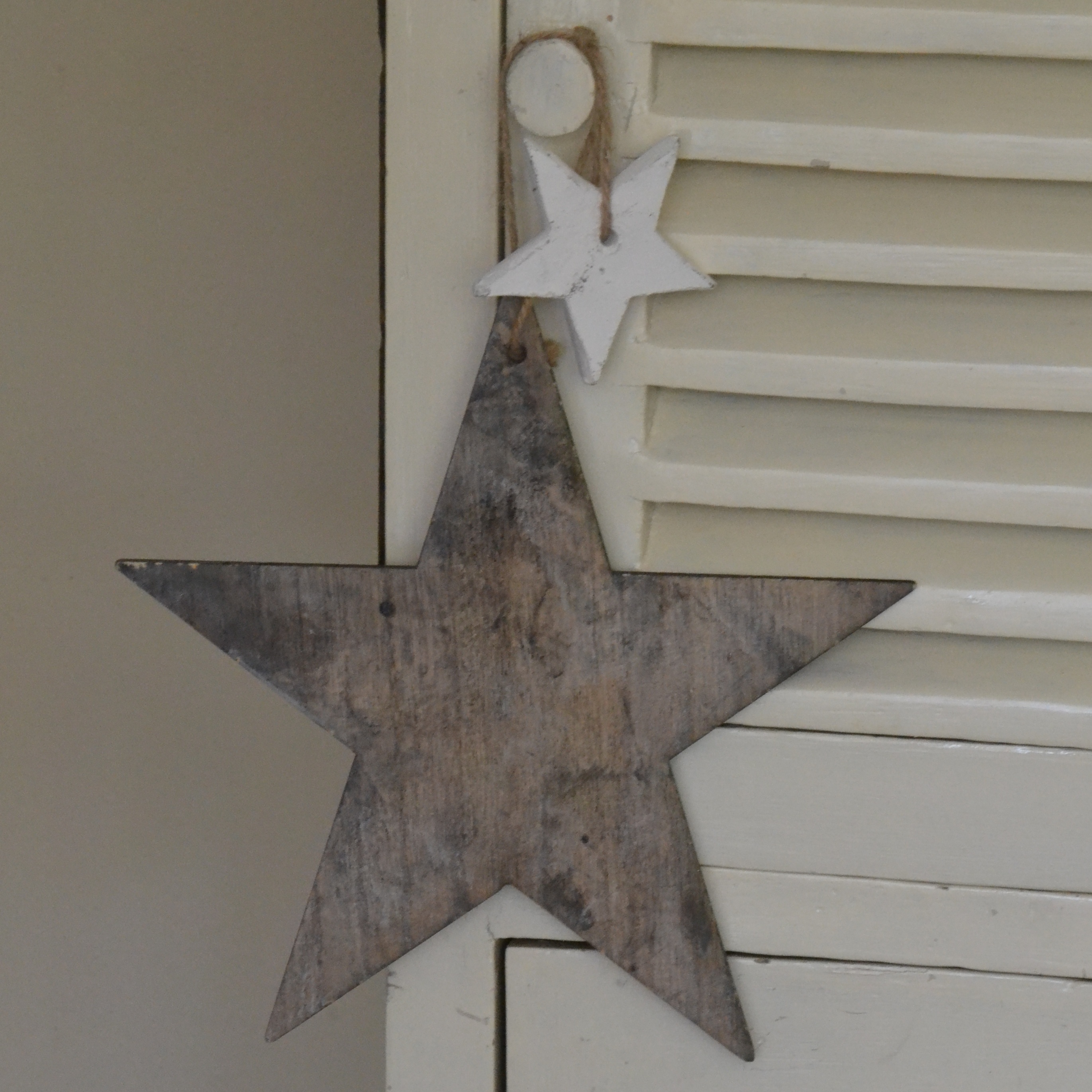 Rustic Wooden Star - The Reed Warbler Shop