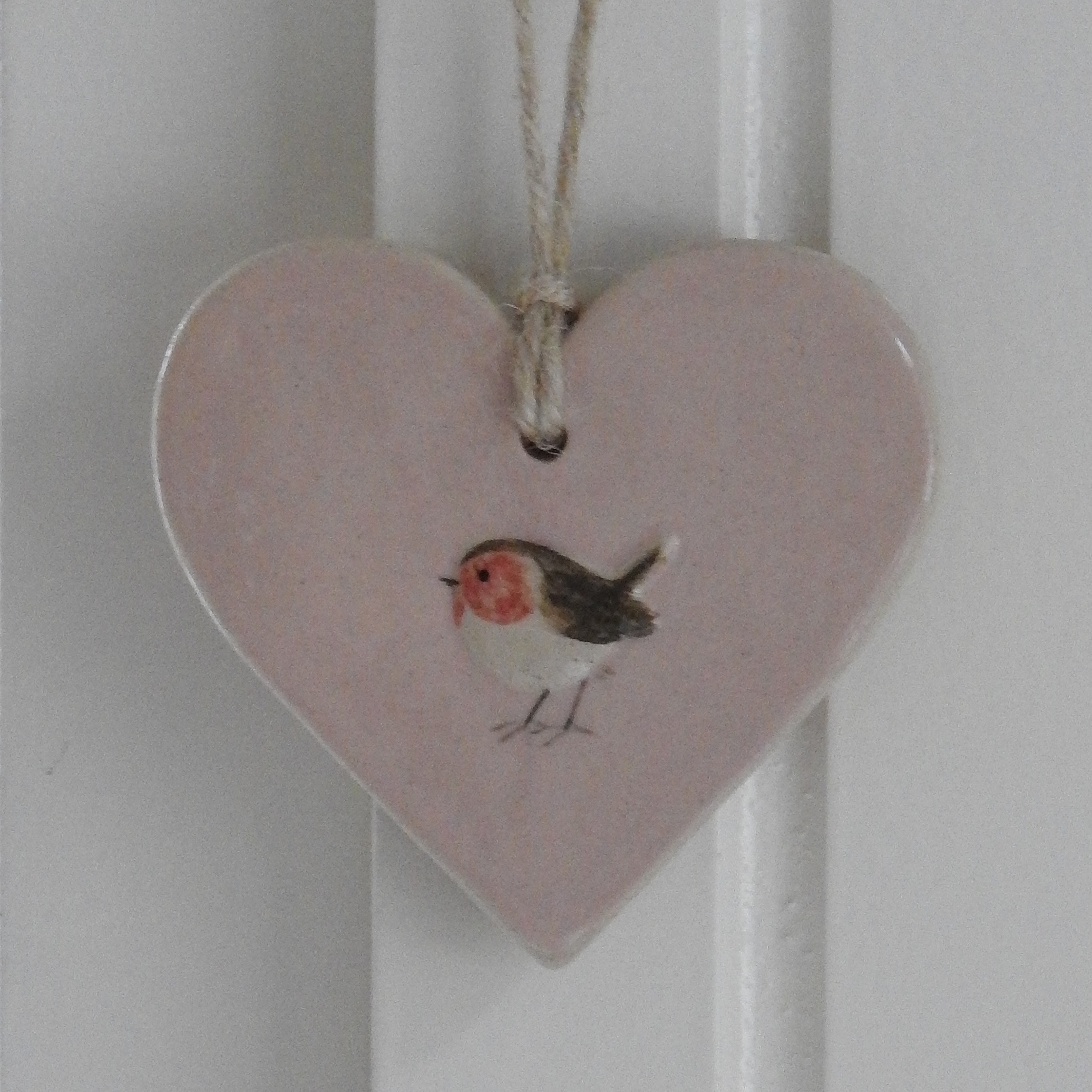 Jane Hogben Large Heart Robin - The Reed Warbler Shop